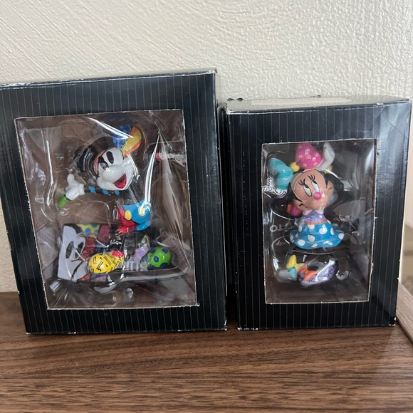 Britto | Other | Disney Mickey And Minnie Figurine Set Multicolor ...